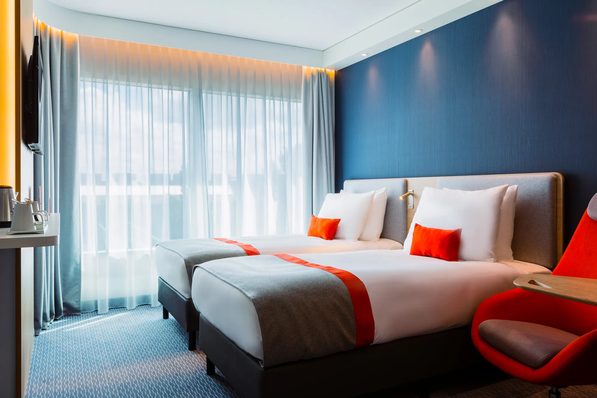 Holiday Inn Express Amsterdam North Riverside | Odyssey Hotel Group