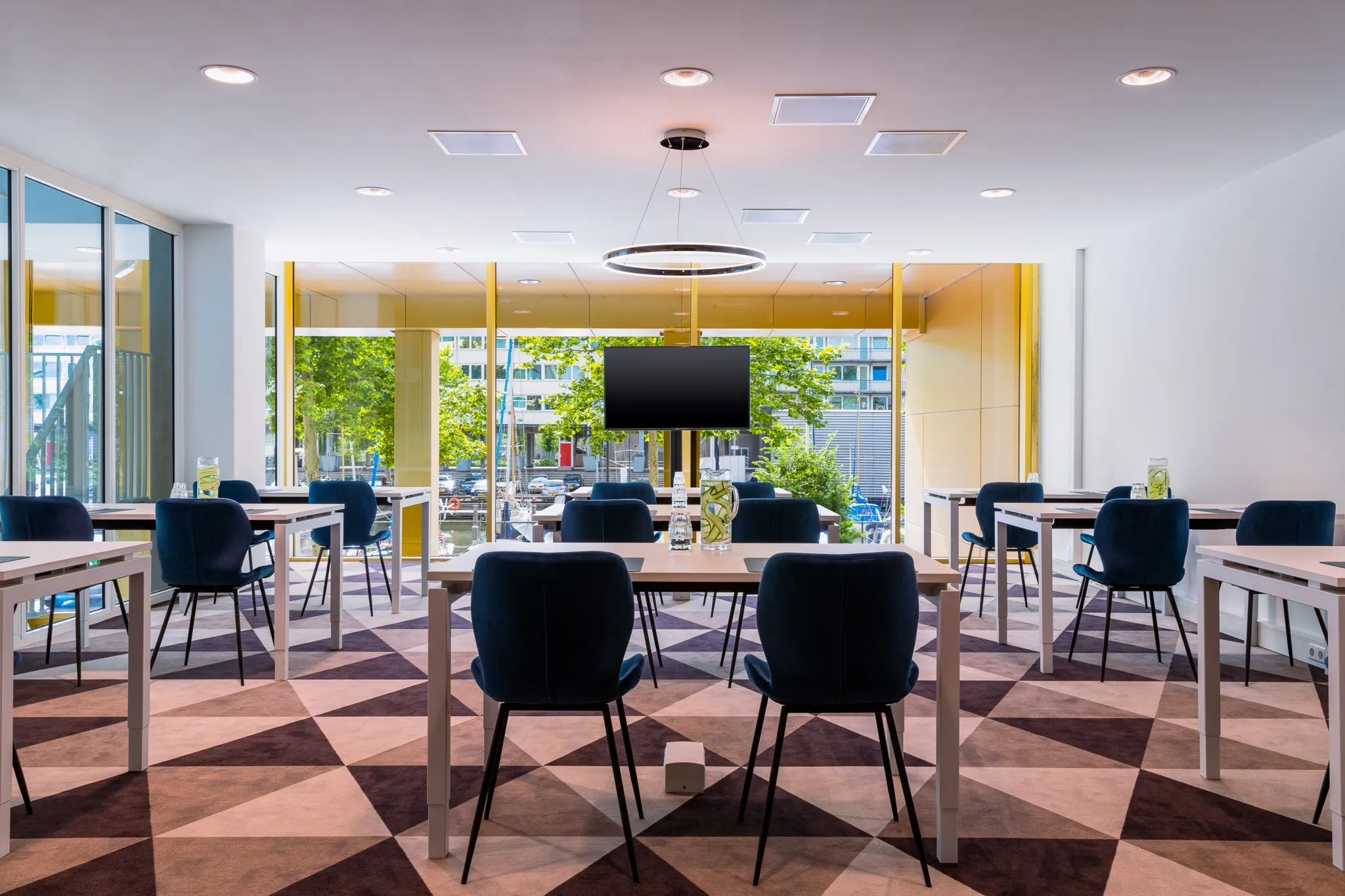 Holiday Inn Express Amsterdam North Riverside | Odyssey Hotel Group