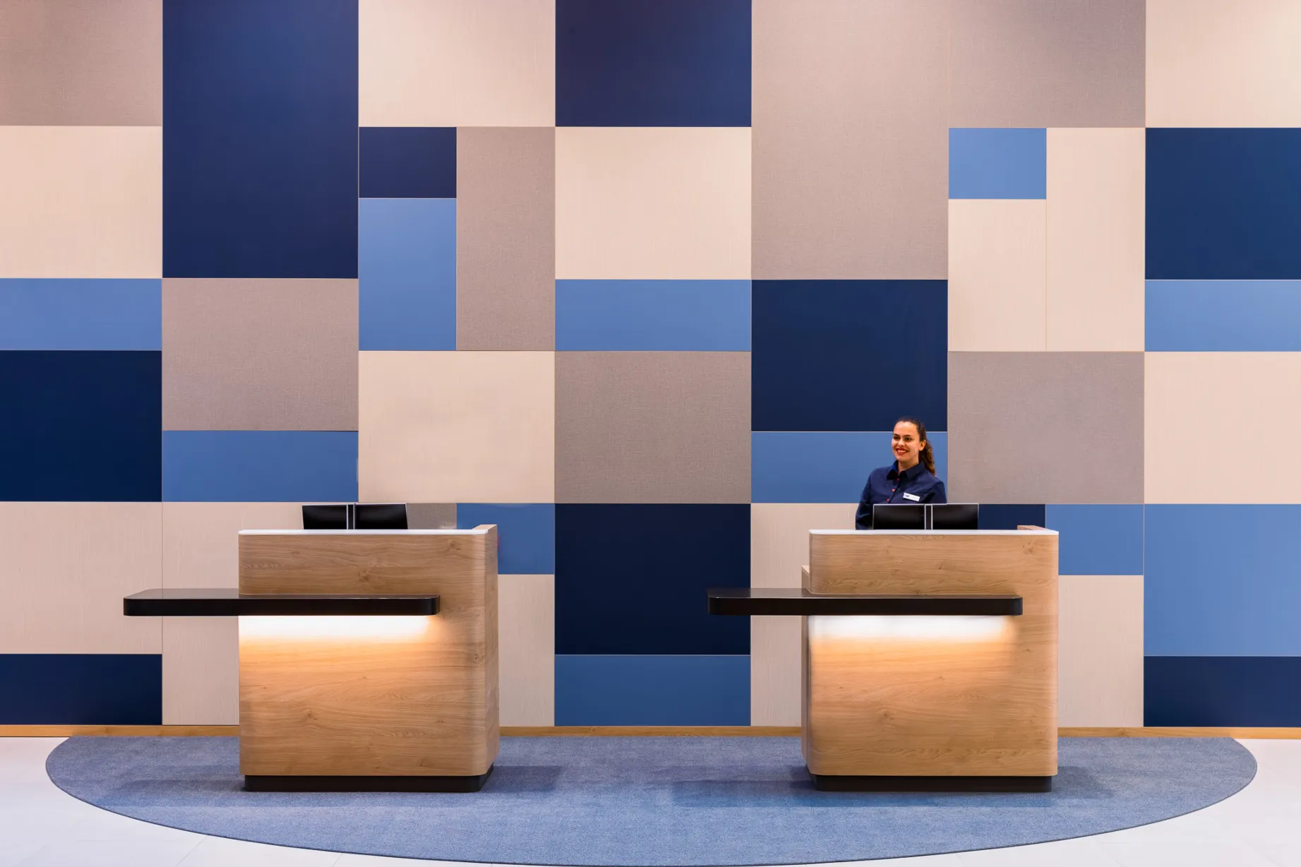 Holiday Inn Express Amsterdam North Riverside | Odyssey Hotel Group