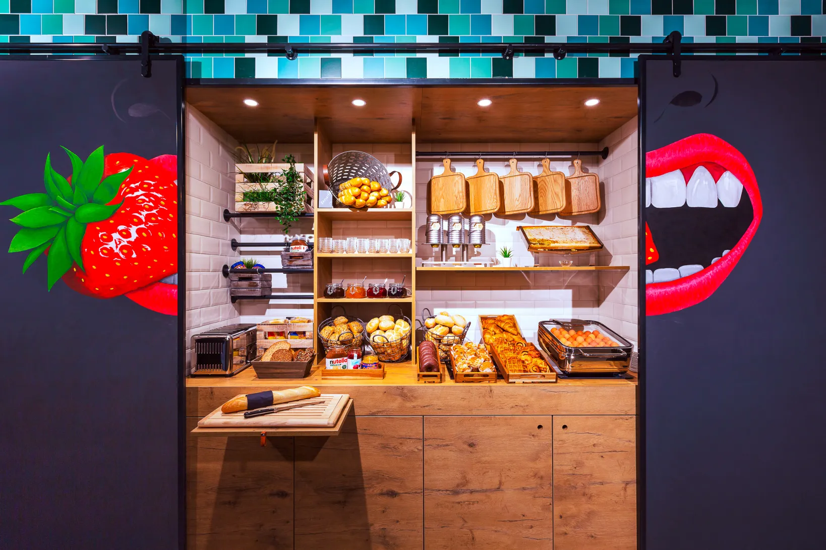 Moxy Dusseldorf South | Odyssey Hotel Group